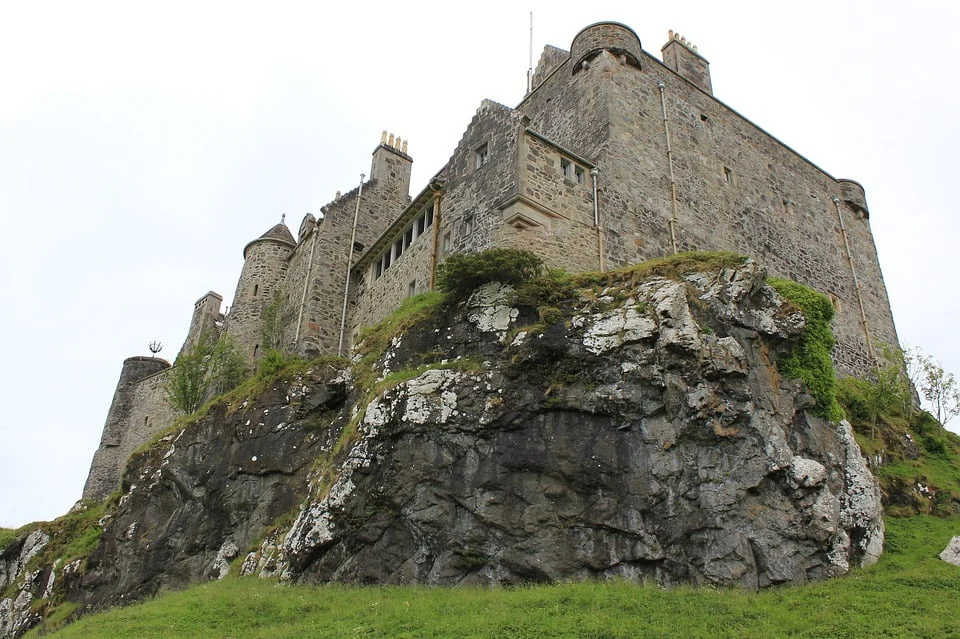 The Best 20 Castles to Visit in Scotland (Listed by Popularity)